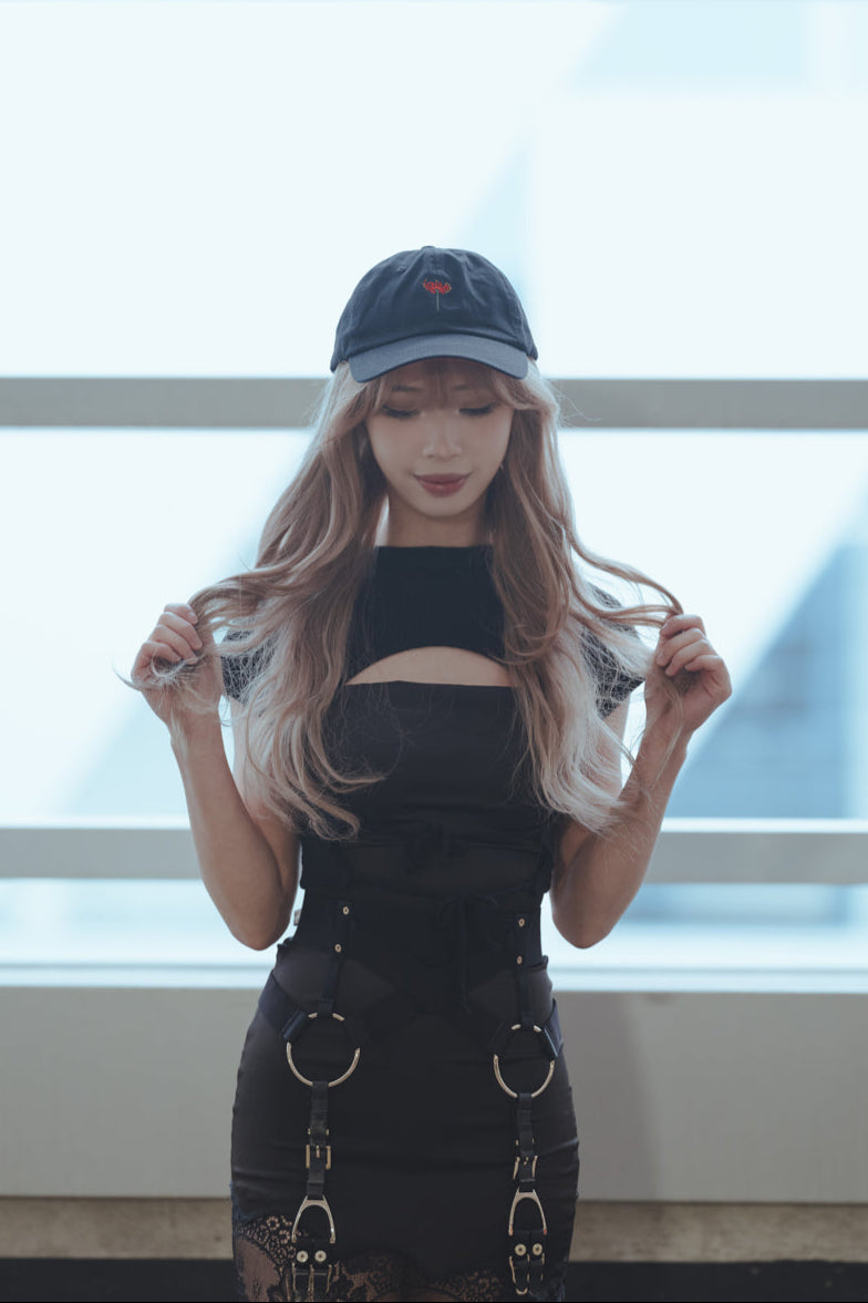 GIRL_DM_ x OHMONAH cap – ohmonah